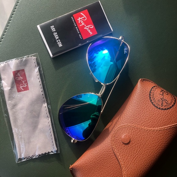 Ray-Ban | Accessories | Unisex Ray Ban Blue Reflection Aviators | Poshmark